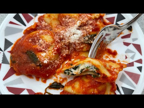 How to make Spinach Ricotta Ravioli using the Imperia Raviolamp