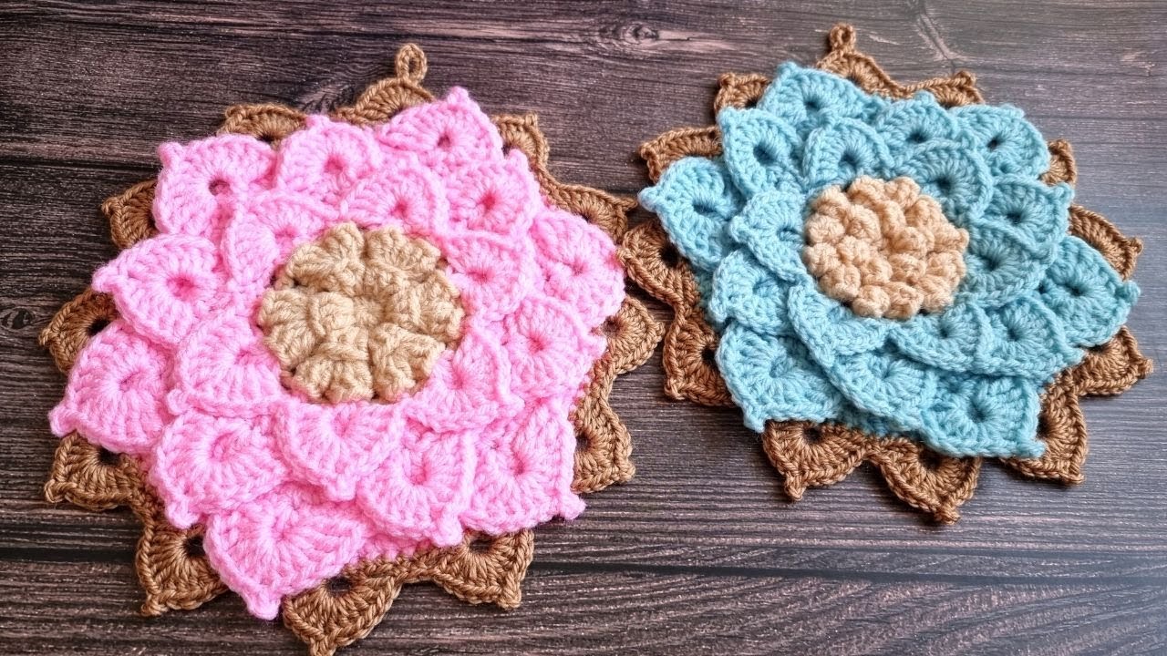 Навязала красивые прихватки на 8 марта. Подруги просят ещё