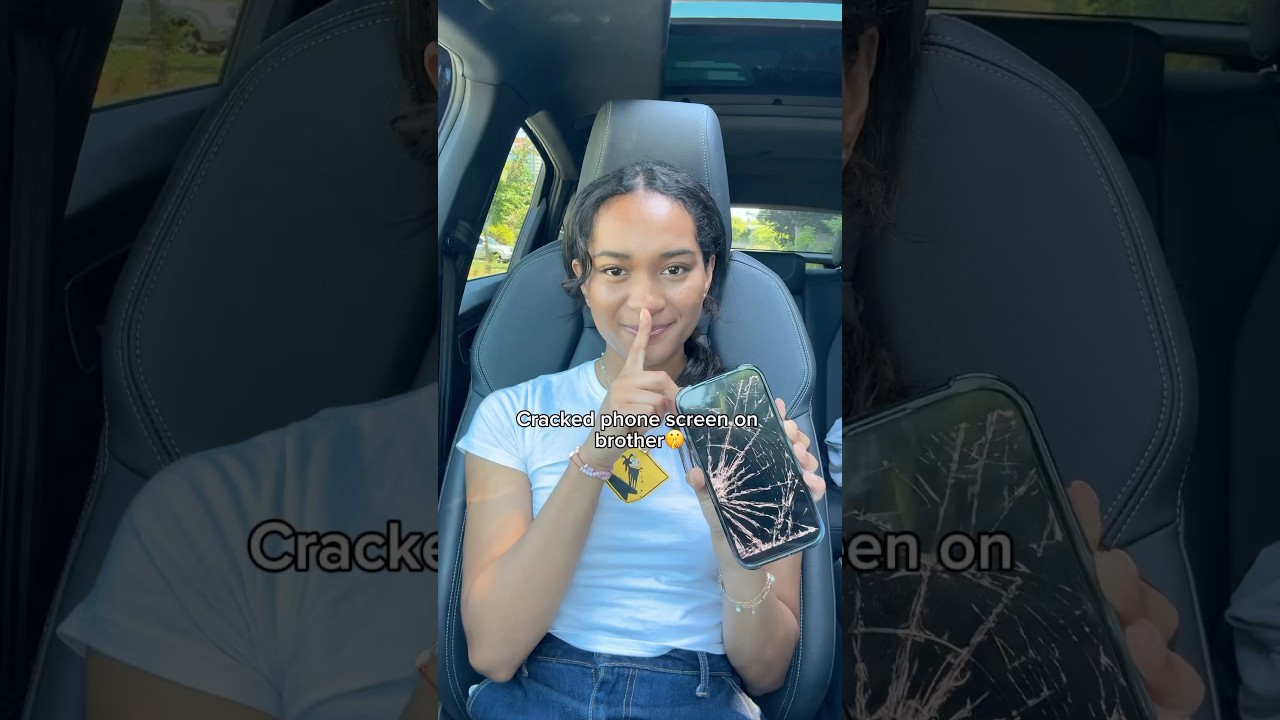 Cracked brother’s phone screen🤫 #sibling  #siblings #siblinggoals #sister #brother #funnyvideo #fun