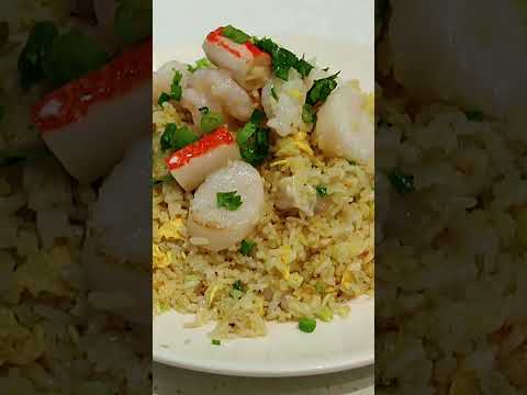 A must-visit Vietnamese-style Chinese restaurant in Las Vegas: 4276 Spring Mountain Rd C101,