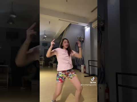 Booty music (Luningning)