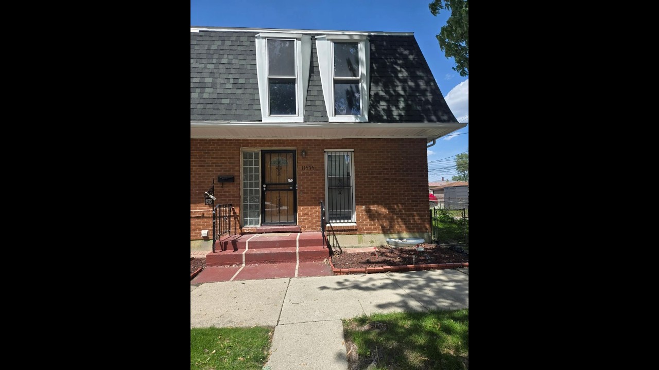 11575 S Racine Ave , Chicago, IL 60643  3 Bedrooms/1.5 Bath Houses for Rent