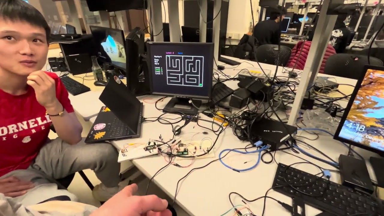 Gesture-controlled maze game implemented on RP2040