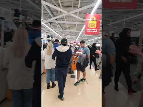 Sainsburys Busy Sunday 🇬🇧 #london #shopping #sunday #food #vlog #sainsburys #supermarket
