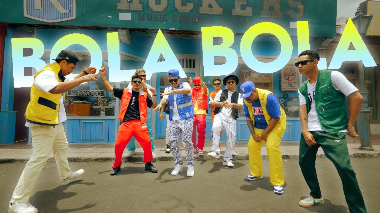 BOLA BOLA by Toton Caribo from Indonesia | Popnable