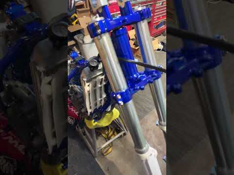 Little progress update on the 2003 YZ300 build. #dirtbike #yz300 #yz250 #blucru #trendingshorts