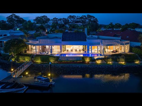 7087 Keyside Close, Sanctuary Cove.