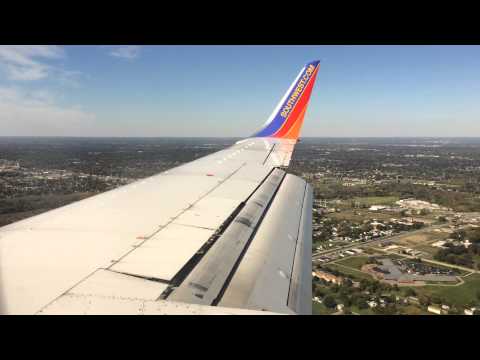 Southwest Airlines Boeing 737-300 Landing at Detroit Metro Airport