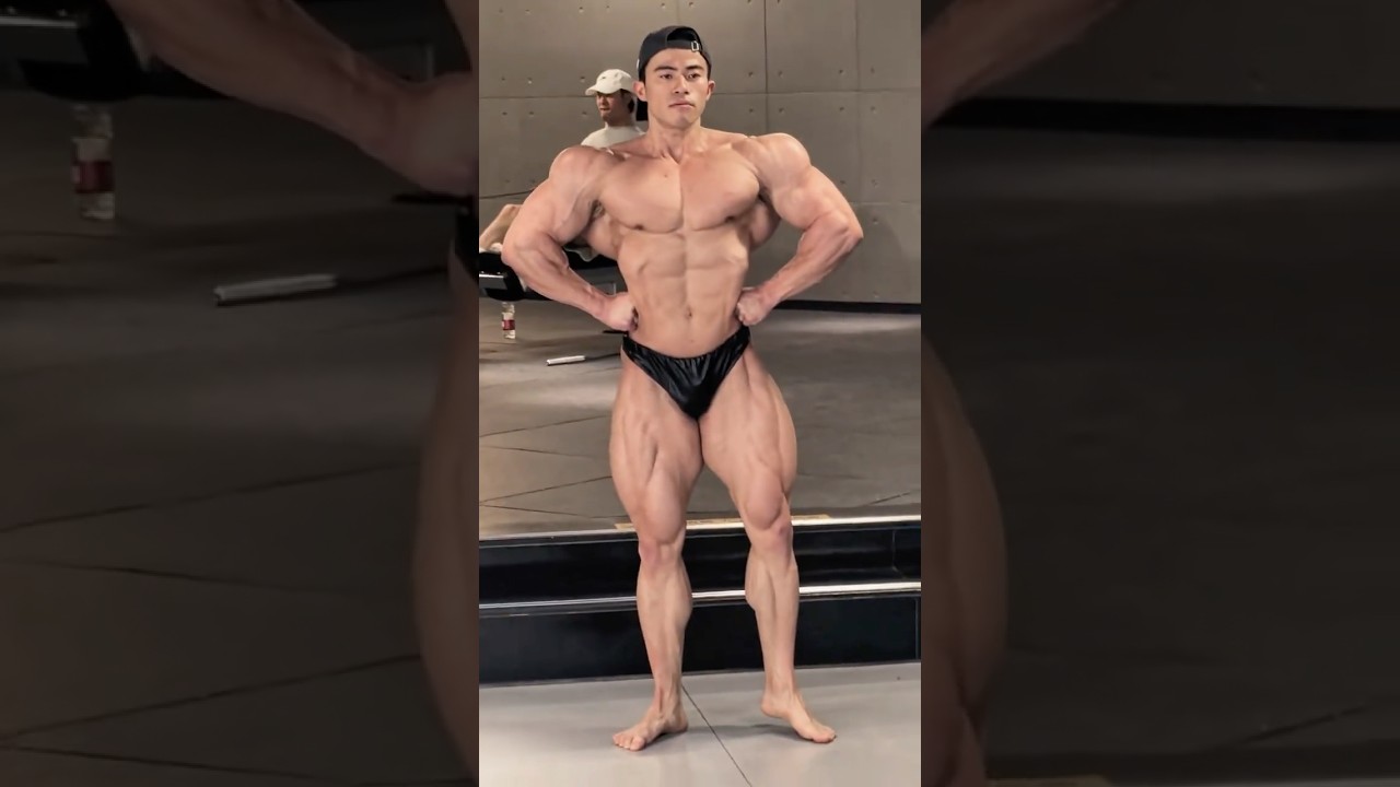 Chinese pro bodybuilder 2025 season, Zhang Nu