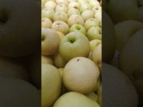 fresh yellow pears #shorts