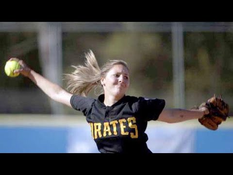 Taylor Petty Shines Again In The Circle During 2007 CIF-Los Angeles City Section Division 1 Final