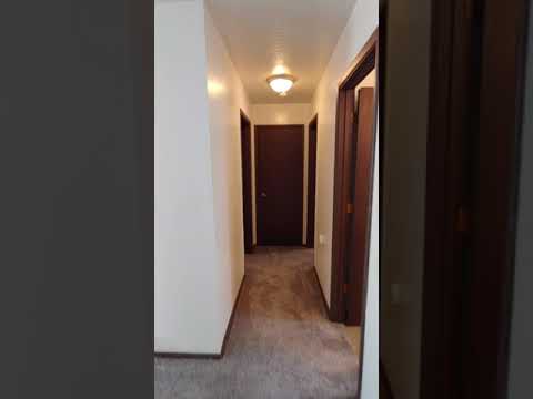 2206 Central Pl. #B