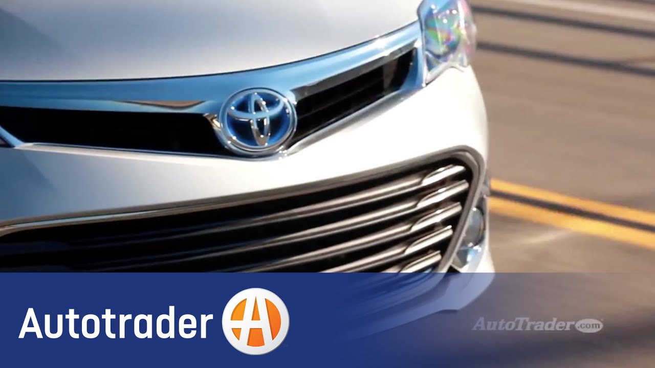 2014 Toyota Avalon Hybrid | 5 Reasons to Buy | Autotrader