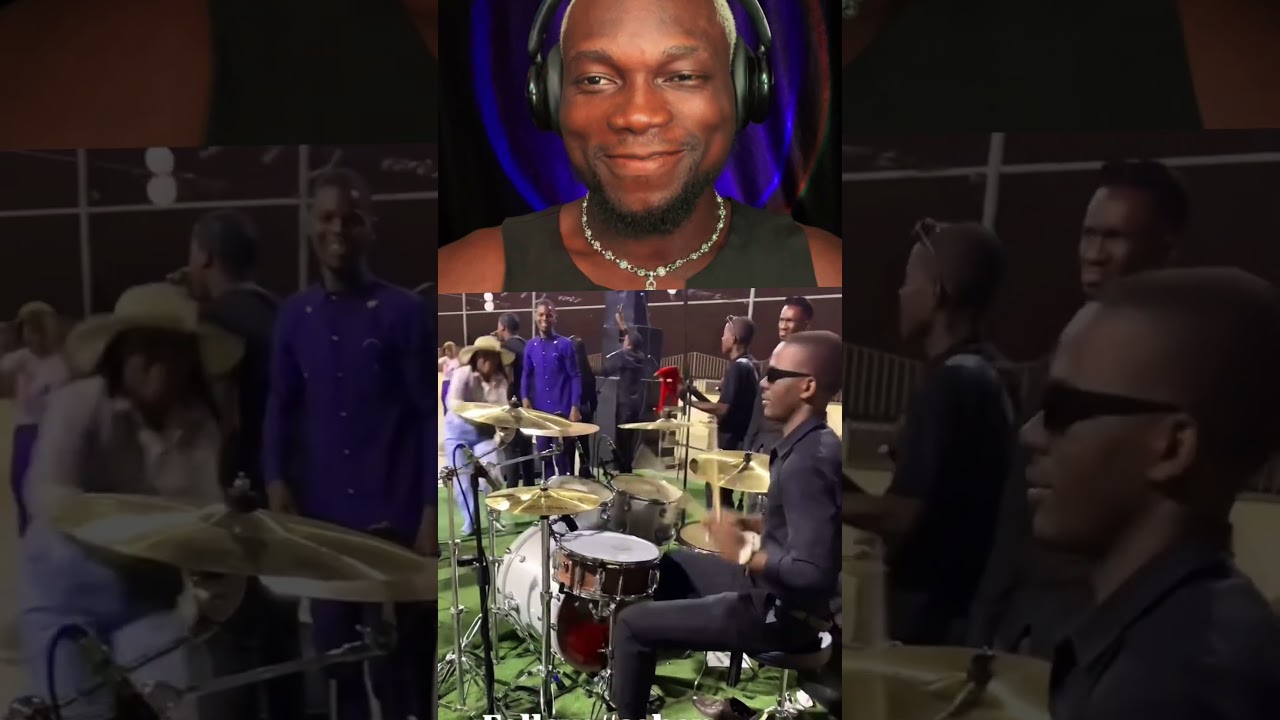 He plays too Smooth / Congolese music