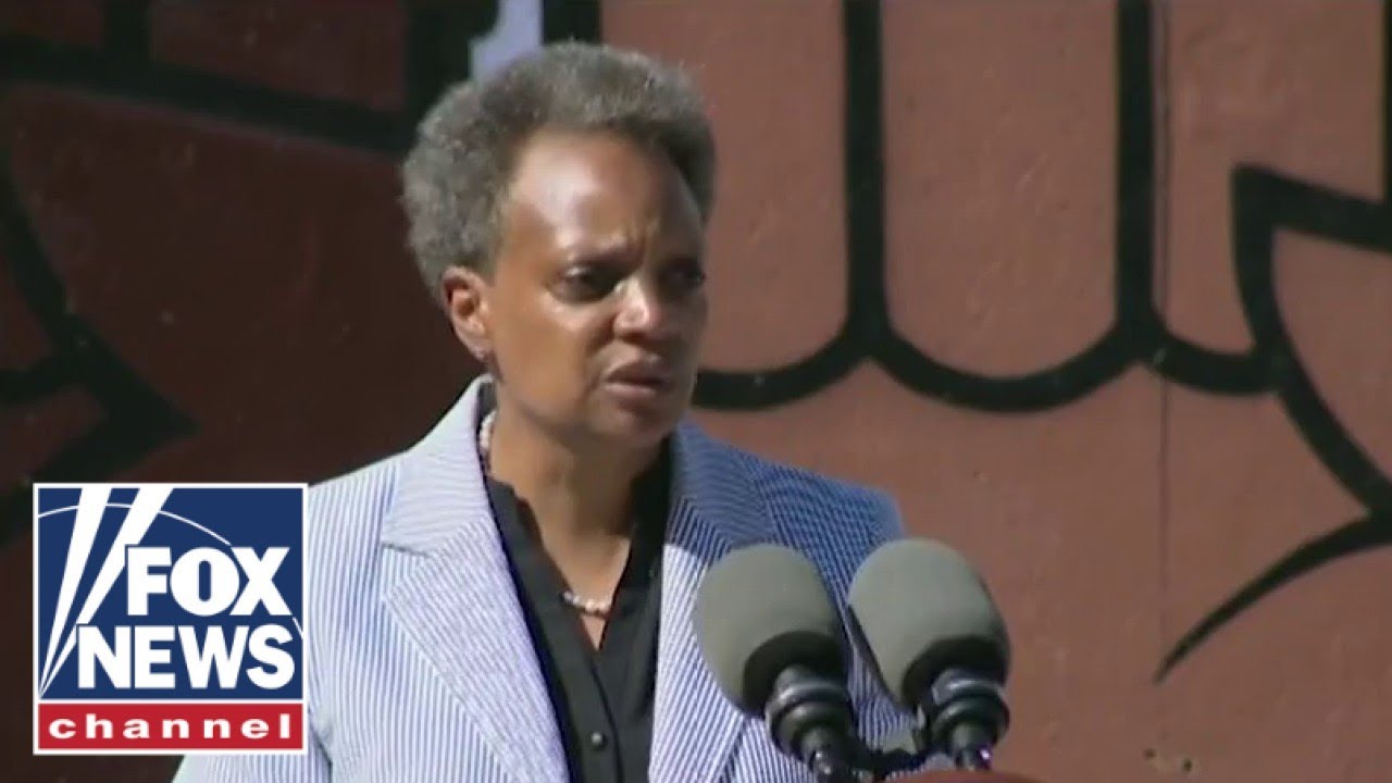 Chicago mayor accused of 'hypocrisy' after banning protests outside of her home