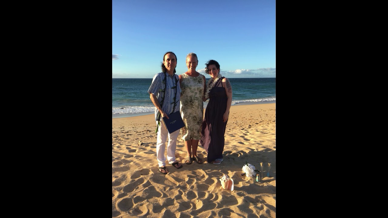 Hire Lisa Porter - Wedding Singer in Maui, Hawaii