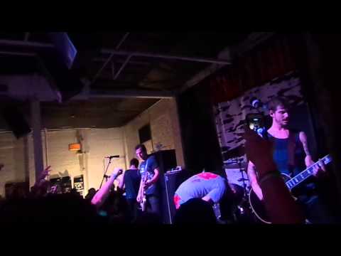 Senses Fail - Let It Enfold You (Live At Walters)