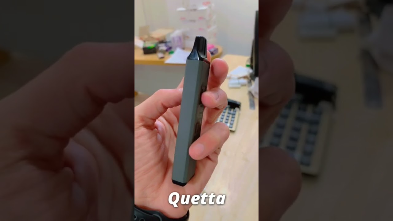 Disposable Vape Qweet 2500 Puffs unboxed at Ibex vape zone.