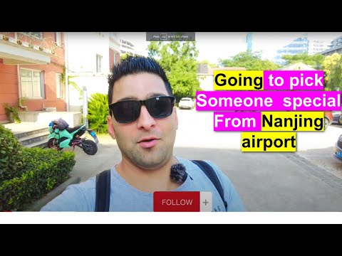 nanjing airport i am going to recieve someone special!!!
