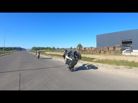 SUMMER | YAMAHA YZF R125