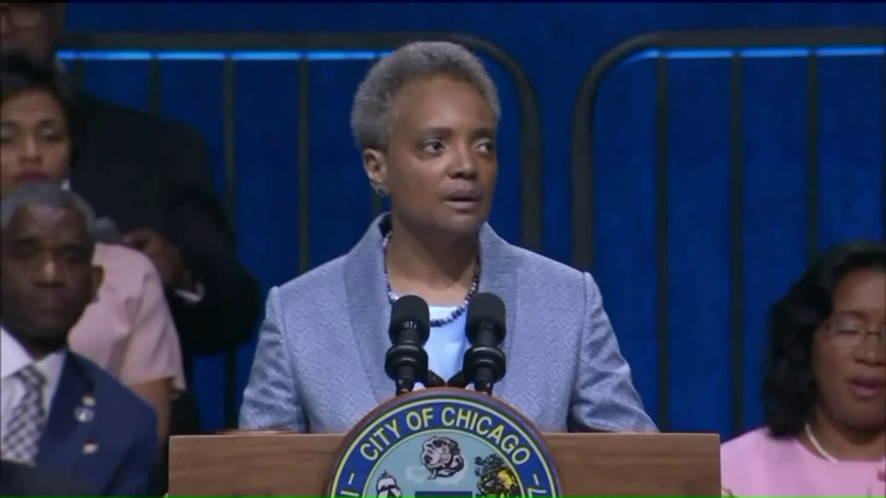 Lori Lightfoot sworn in as Chicago`s first openly gay, African-American female mayor