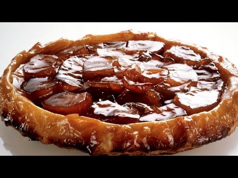 How to Prepare an Apple Tarte Tatin | P. Allen Smith Cooking Classics