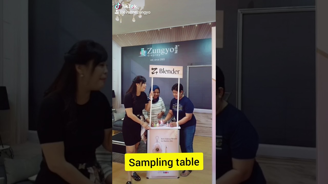 Portable & foldable light weight sampling table counter booth