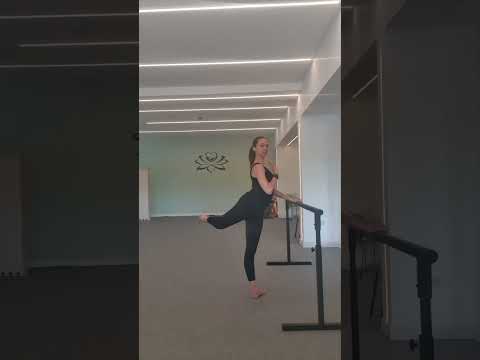Retire into Arabesque - ballet barre quick tutorial