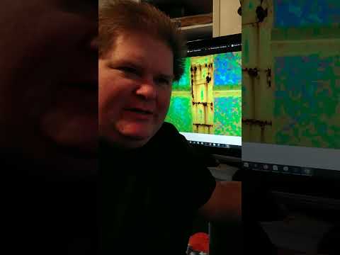 Fat Man Tells Fitness Jokes: Look into it
