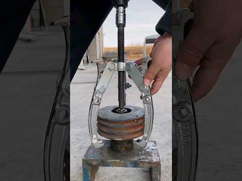 Bearing puller high performance utility hardware tool.#youtubeshorts #shorts