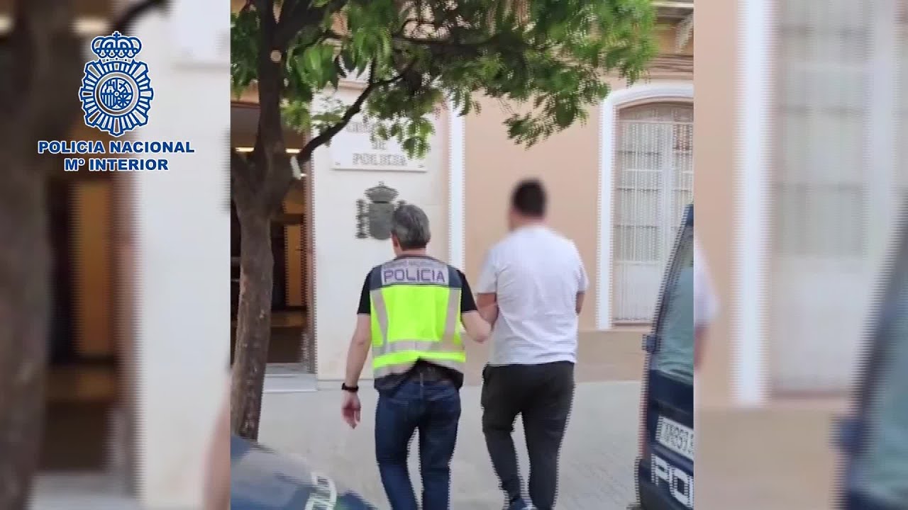 Detenido un hombre que captaba a niñas en TikTok simulando ser otra menor