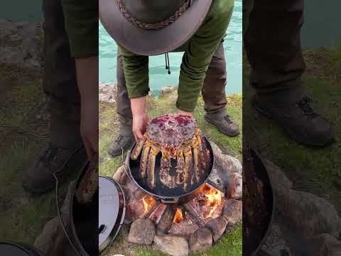 Hope he is comfortable 🦀 #seafood #outdoorcooking #nature #firekitchen