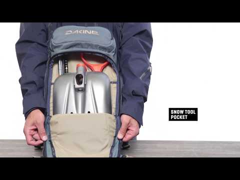 Dakine Heli Pro 20L Ski and Snowboard Backpack- a true allrounder!