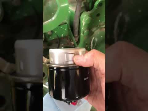 Fuel Filter change for John Deere 5055E