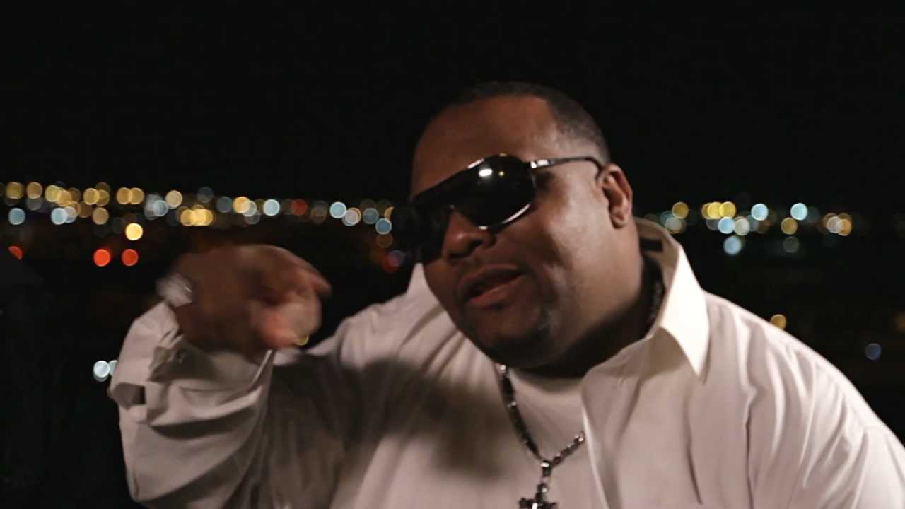 Hire Jesse Pringle - R&B Vocalist in Kansas City, Missouri