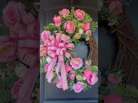 Sweet Valentine’s Day Wreath #wreaths #valentinesday #diy