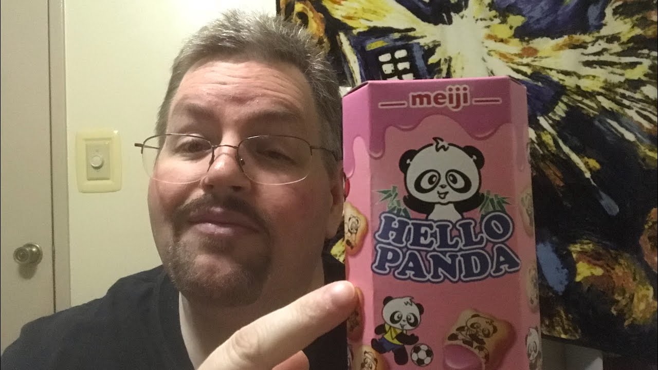 Hello panda strawberry cream cookies