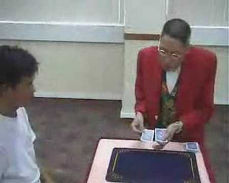 Learn Magic online - Selected card on Finger