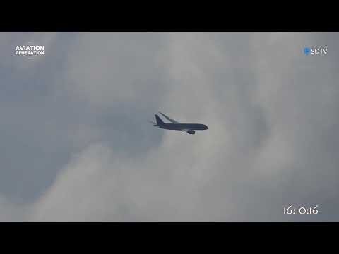 Thursdays - Gatwick Airport Live - 26th June 2025