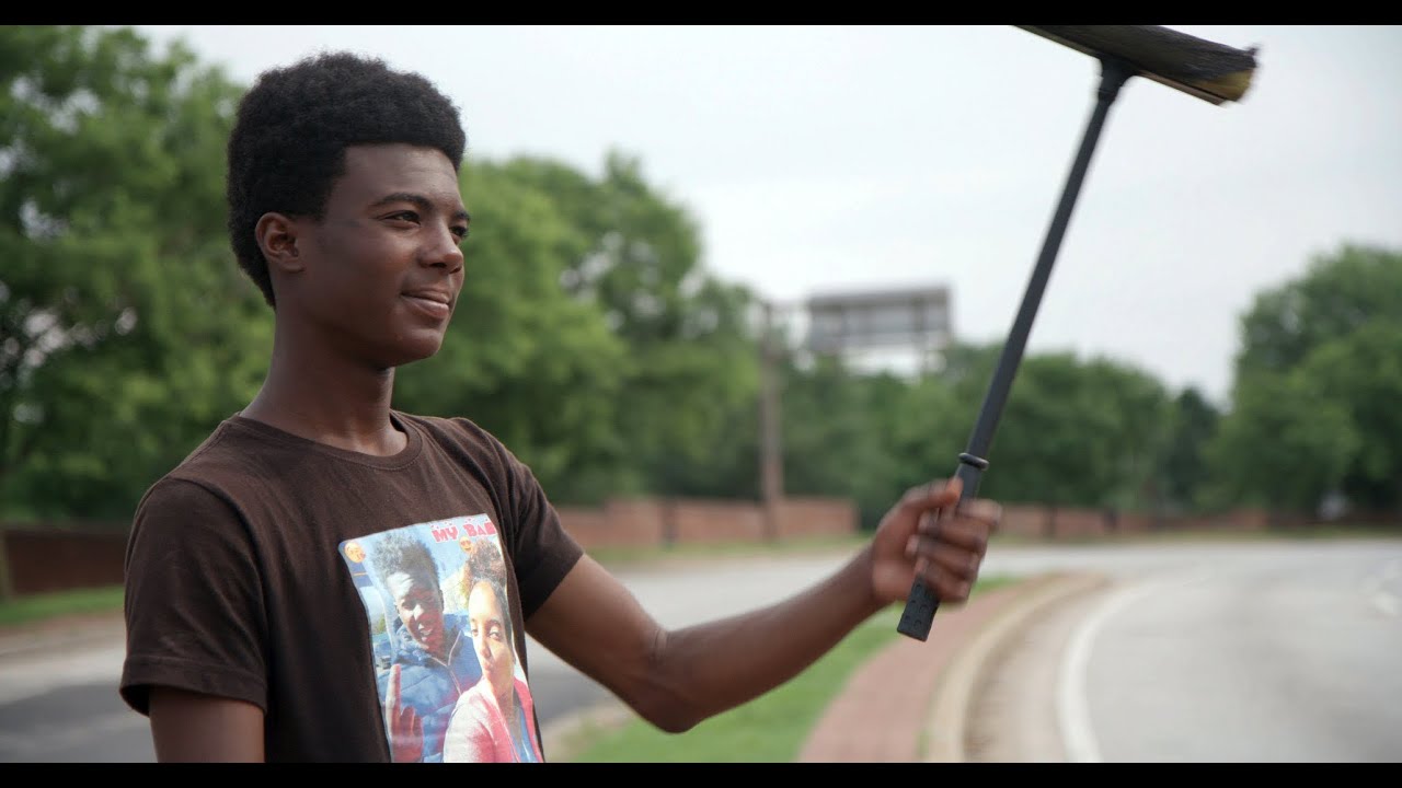 Squeegee - Trailer