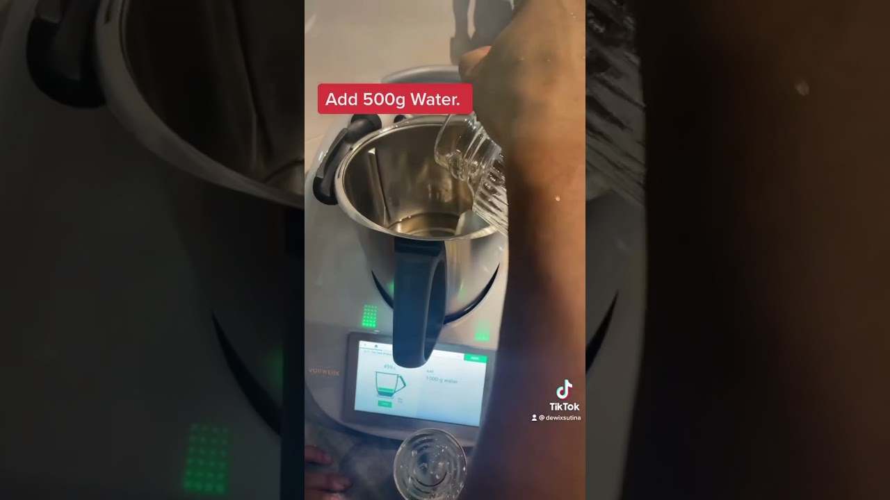 Teh Tarik (Pulled Tea) with Thermomix 6 #TM6 #thermomix #cooking #recipe #drinks #tehtarik #tea