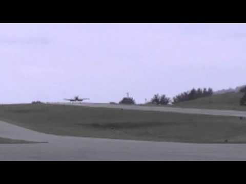 AD-4 Skyraider Performs at Mtn Empire Fly-in