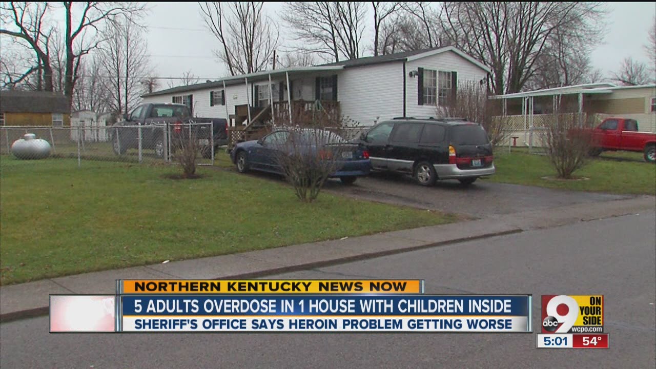 5 adults overdose on heroin with 3 kids in house