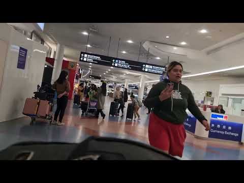 Auckland (NZ) International Airport Check-in area and Strata Lounge May 2023