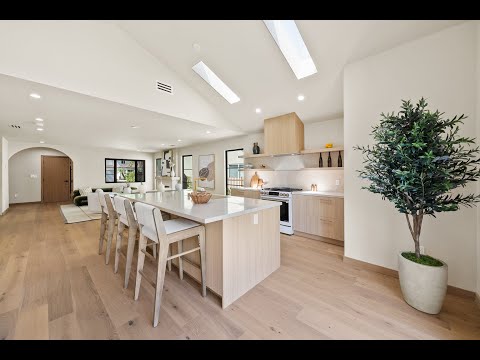 14742 Weddington St Sherman Oaks