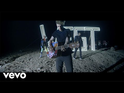 Swiss Rapper Stress Releases Music Video With New Band – GLAIBERA'S PROJECT