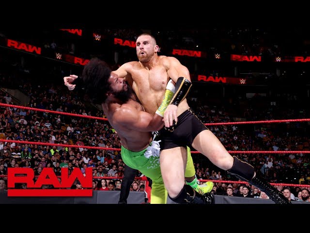 5 Reasons Why SmackDown is having a better year than RAW