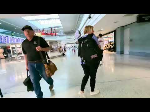 Denver Airport Concourse B Walkthrough | Full Lap Tour