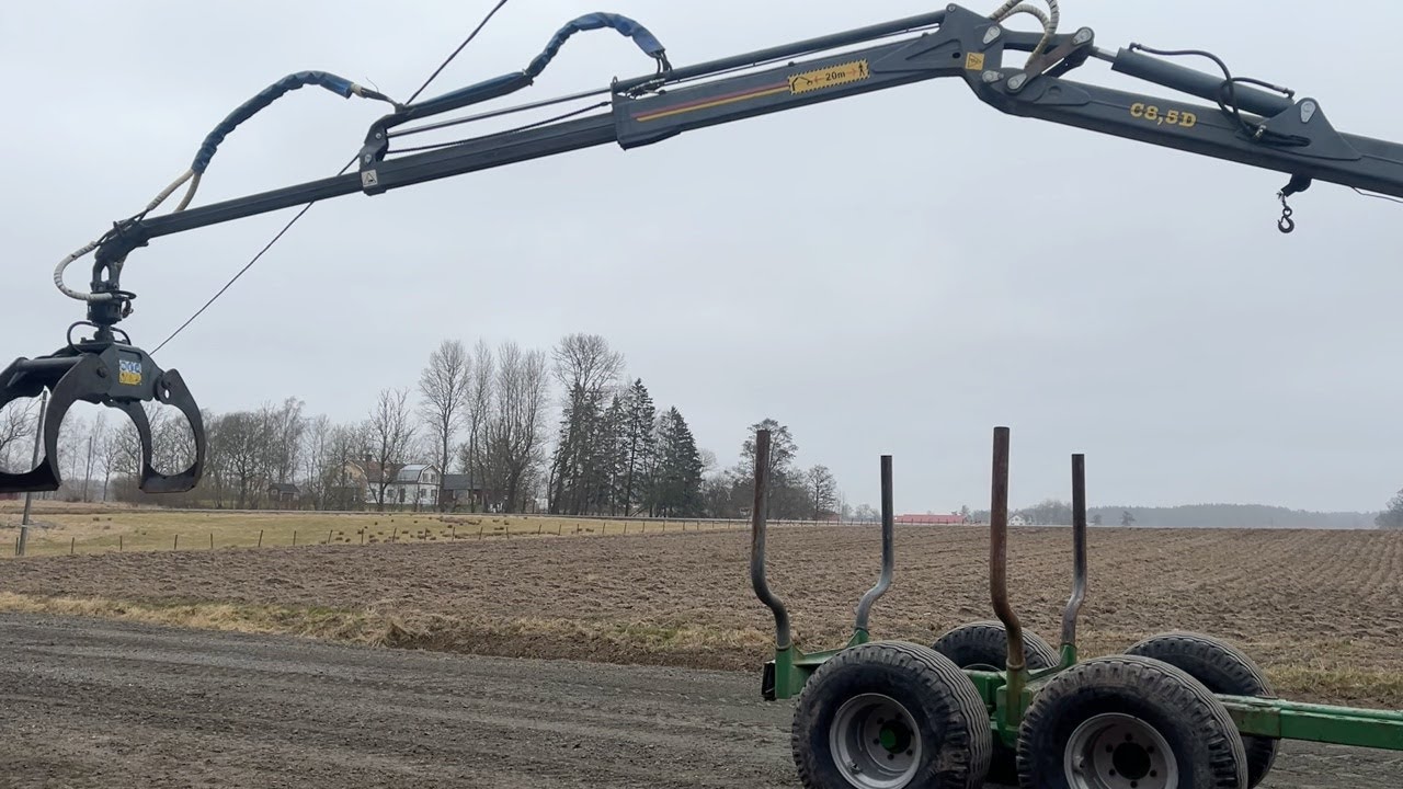 Skogsvagn Farma C8,5D/T12, Trollhättan, Klaravik auktioner