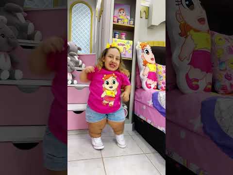 Mini Boiadeira com Maria Clara MC Divertida | Música da Belinha #shorts - Música para Crianças